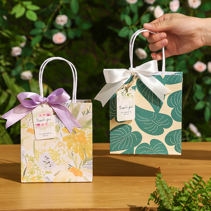 12 PCS Gift Bag Gift Packaging Paper Bags Birthday Wedding Souvenir ...