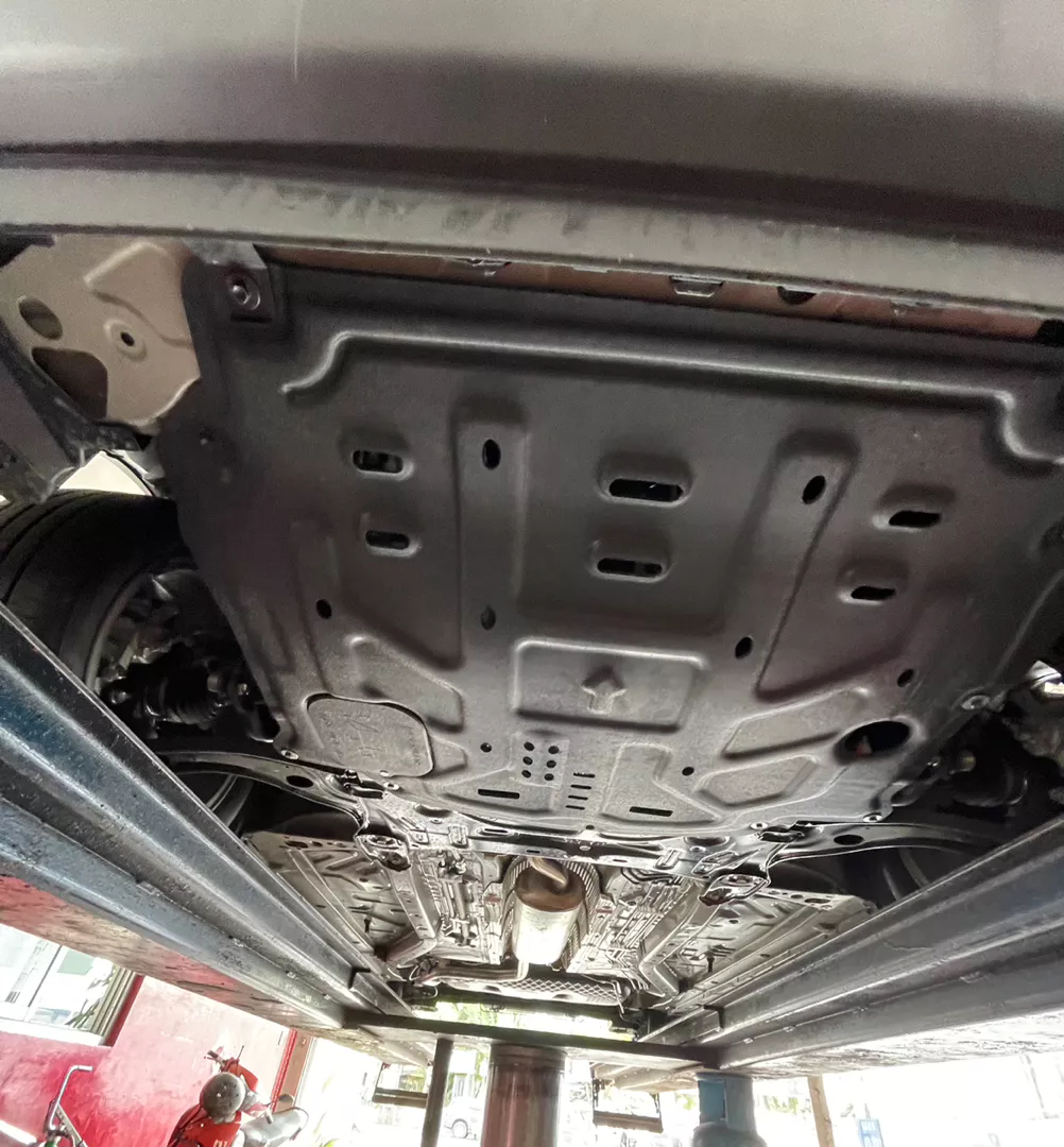 TOYOTA VELOZ/AVANZA ENGINE UNDERCOVER 2022-2025 PLASTIC & ALUMINUM ...