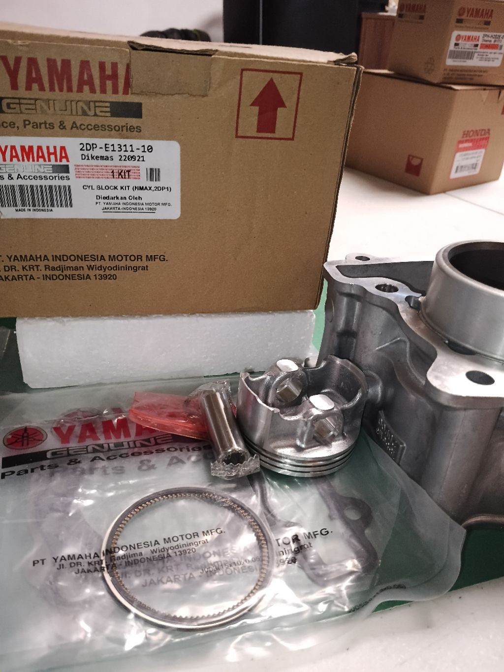 CYLINDER BLOCK SET (NMAX 2DP1) 2DP-E1311-10 | Shopee Philippines