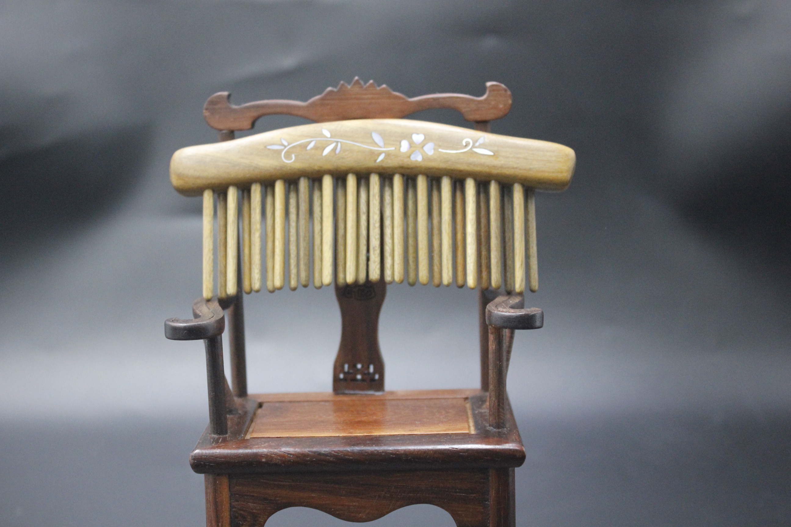 Hua Mulan D12-1 Green Sandalwood Massage Comb | Shopee Philippines