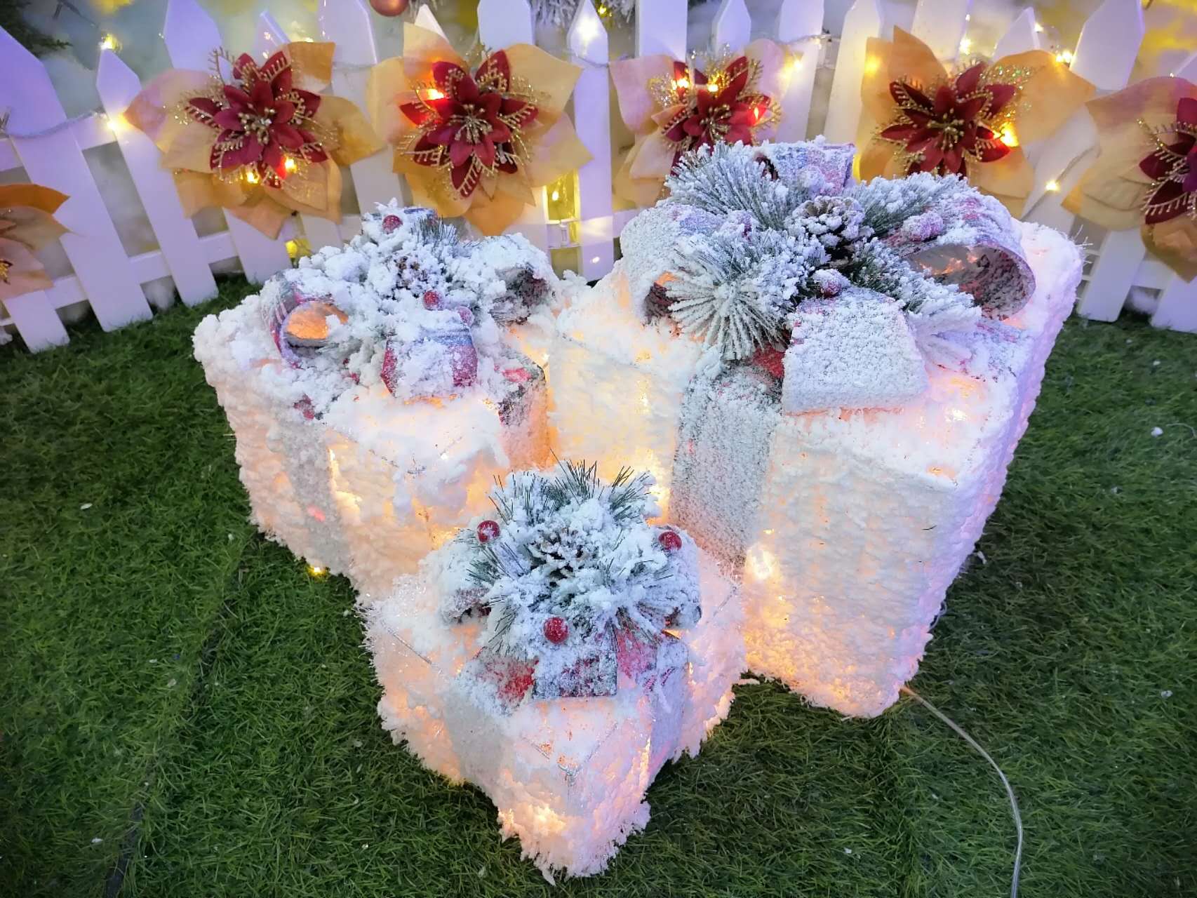3n1 Snow Gift Set Lighted Gift Boxes with Snow and Ribbon for Home and ...
