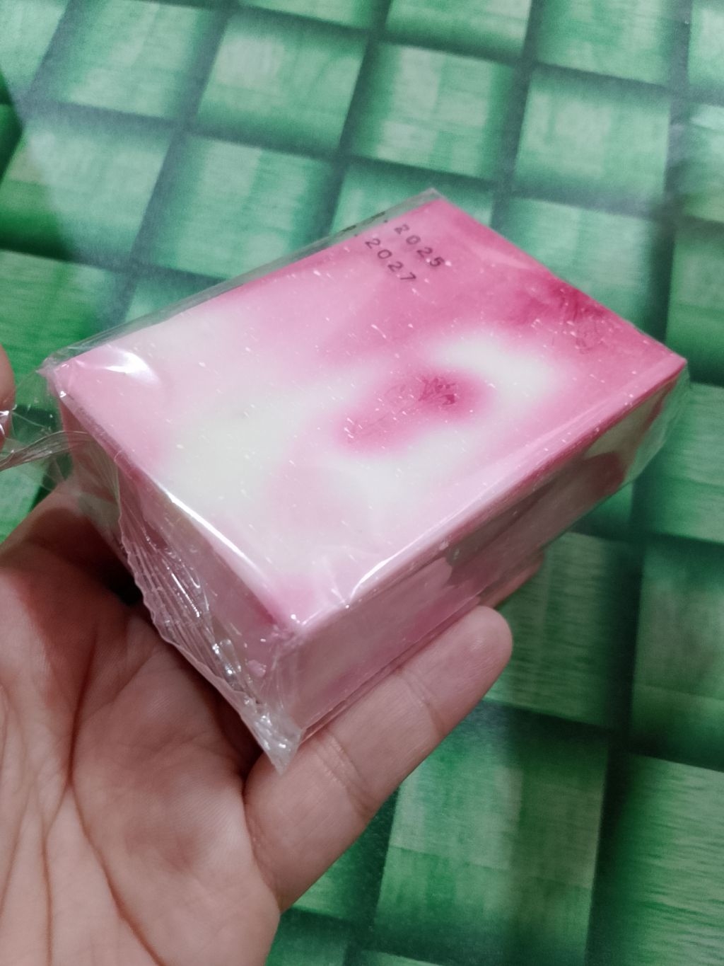 Bleaching Pink Collagen Soap Whitening and Anti aging | Shopee Philippines