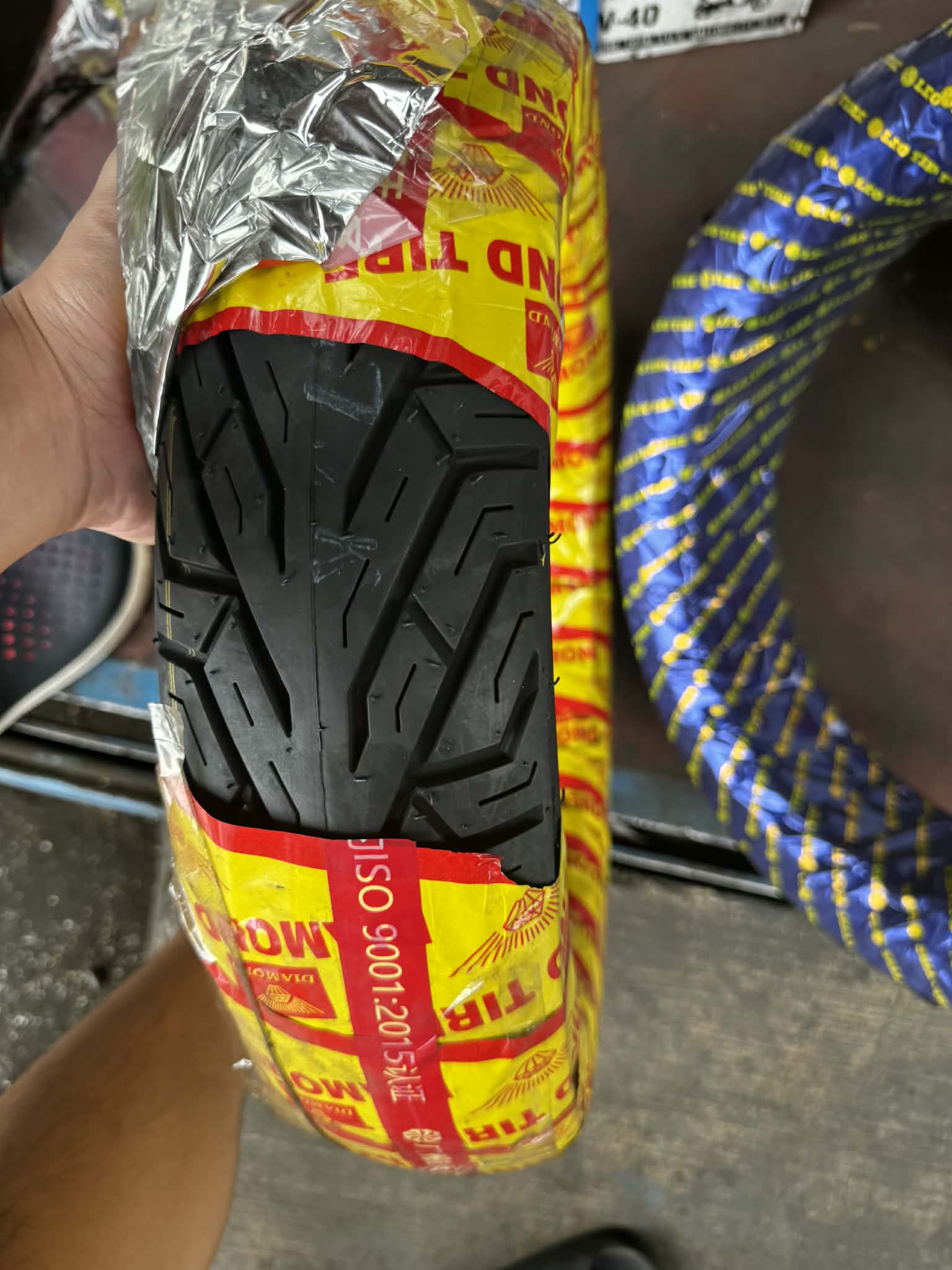 Diamond 100/80-14 Tubeless Dual Sport Tire for Scooters (Beat,Click,Mio ...