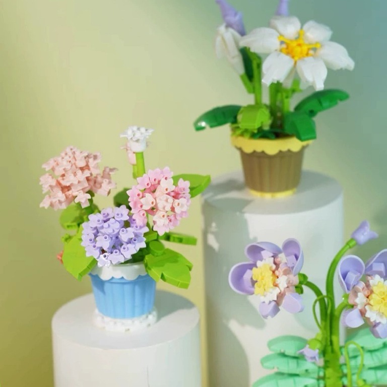 [Ready Stock]Building Blocks Eternal Flower Pot With Rose And Sunflower ...
