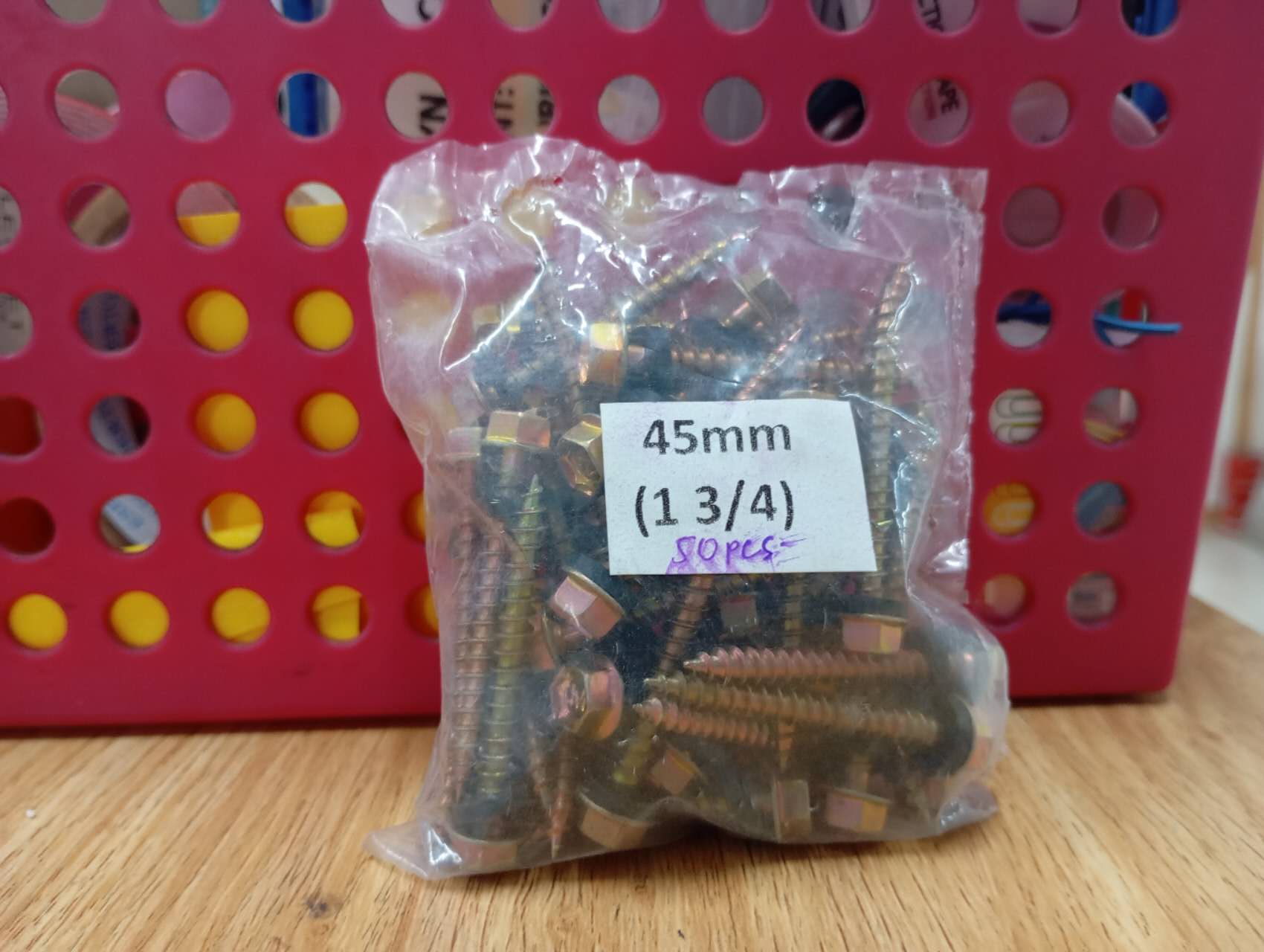 Euro Ace Tex Screw For Wood sold per pack 45mm-1 3/4 * 65mm-2 1/2 ...