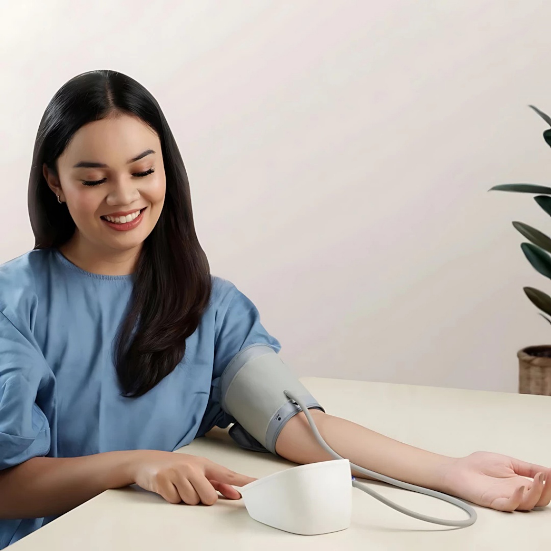 Japan Tech Rechargeable YYKG-8712 BP Monitor Upper Arm | Automatic ...