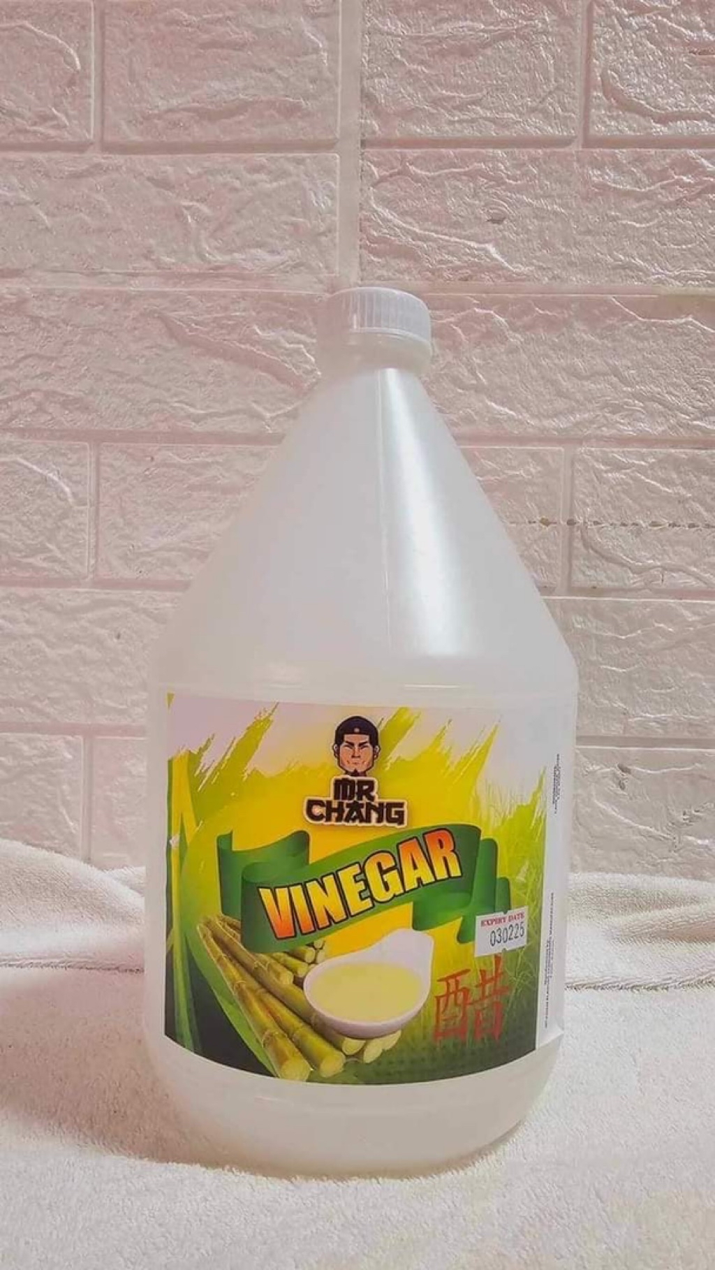 Mr Chang Cane Vinegar , Soysauce, Catsup, Hotsauce Premium Quality 3.2L ...