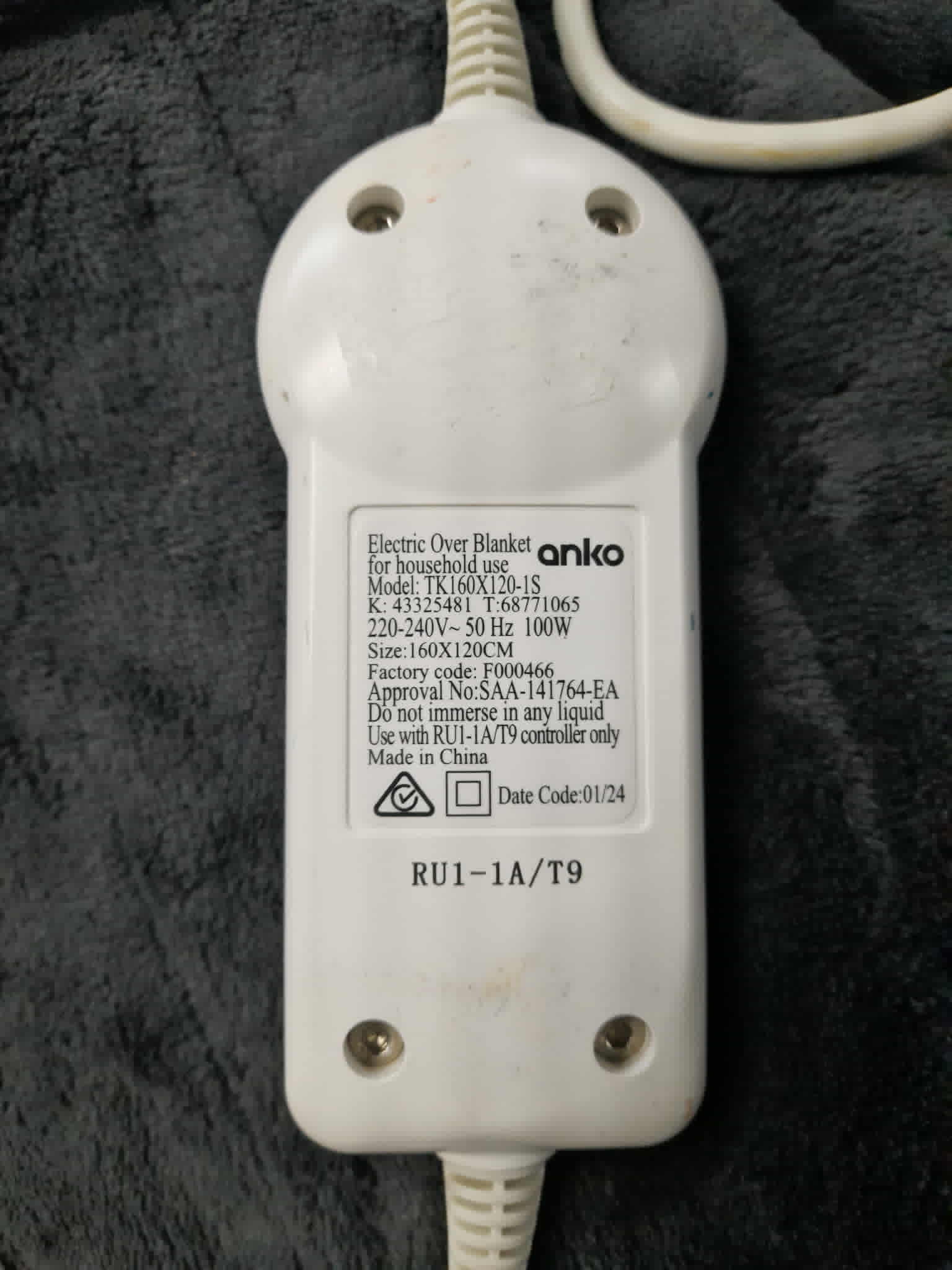 ANKO 100W Electric Heated Throw Blanket | Shopee Philippines