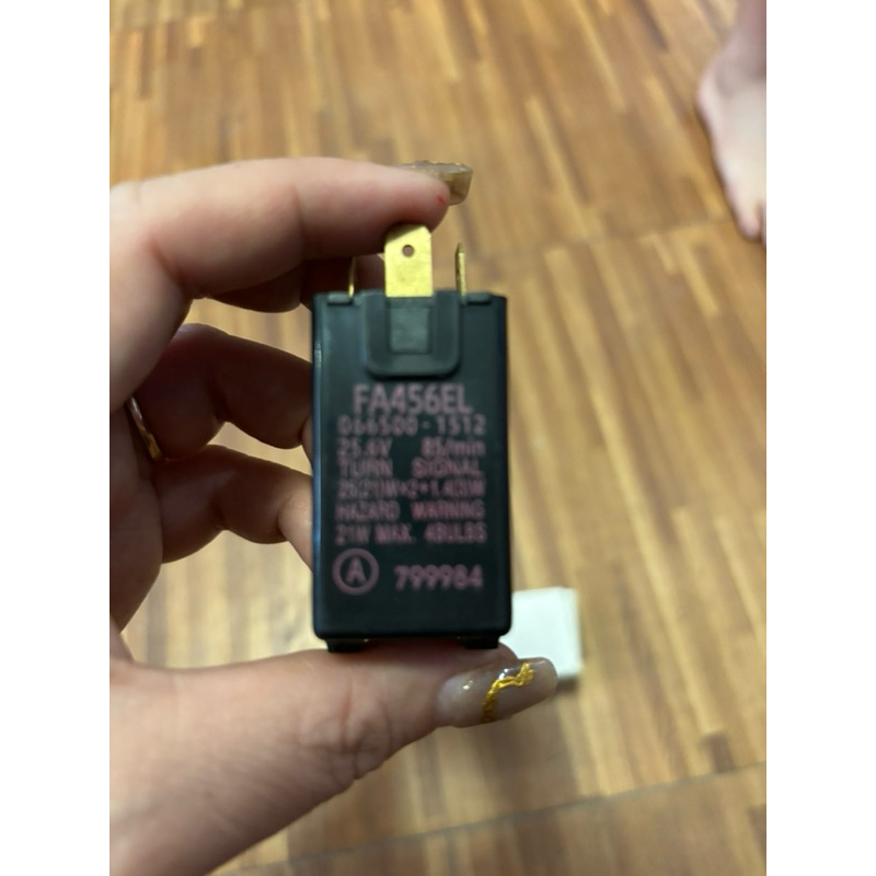 DENSO FLASHER RELAY 24v JAPAN ORIGINAL | Shopee Philippines