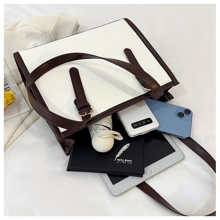 Mumu 8040 Woman Messenger Tote Bag in Croco Design Leather with Two ...