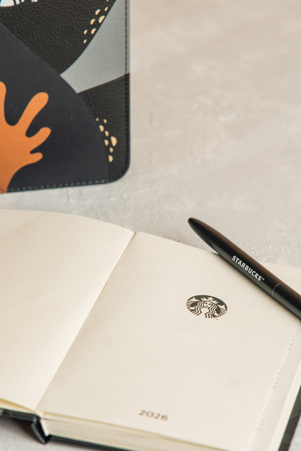 [ SB SUPER DEALS ] Starbucks PH's 2026 Traditions Siren Planner with ...