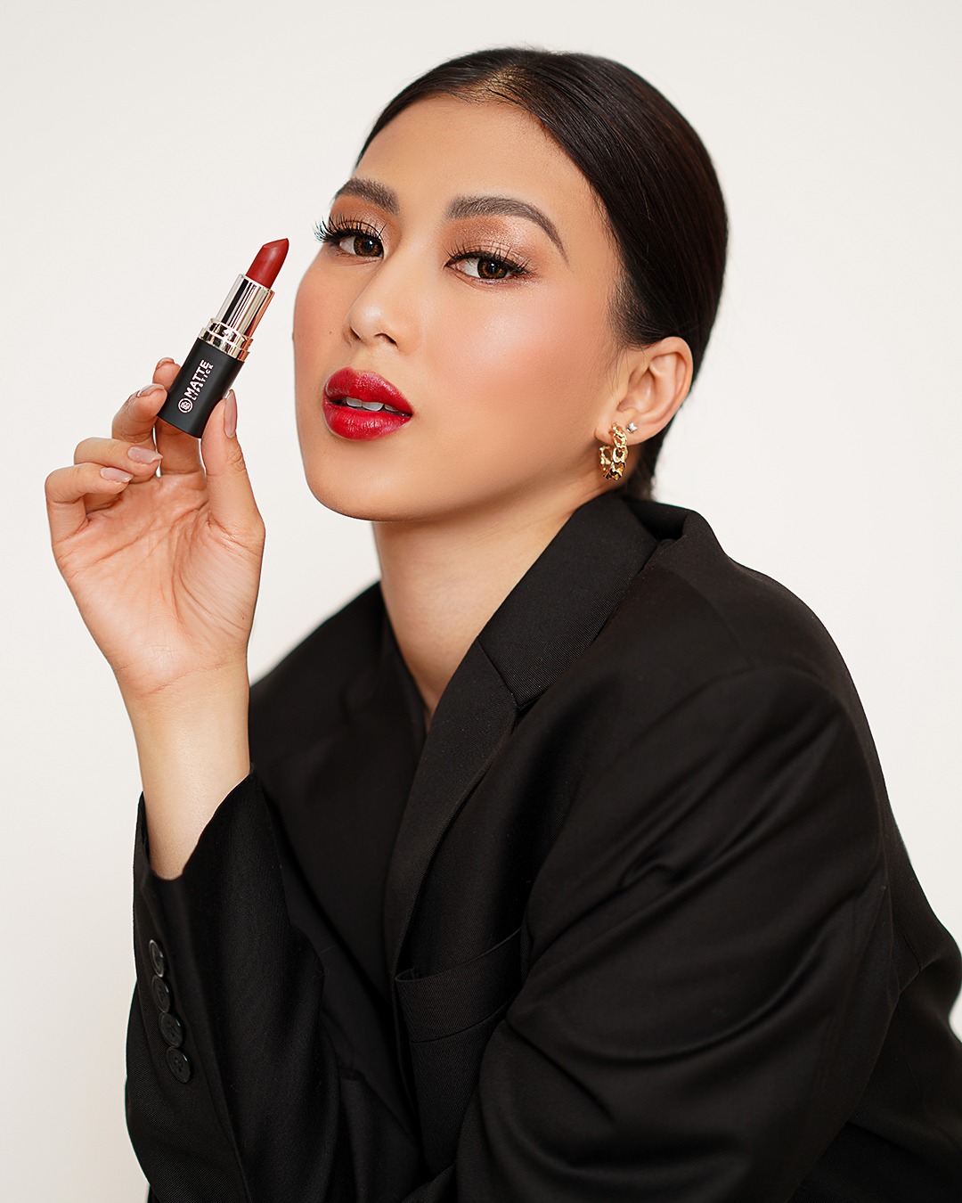 Buy 1, Get 1 - EB Matte Lipstick [ANY SHADE] | Shopee Philippines
