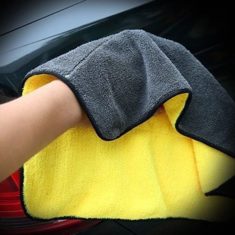 Multi functional car washing gloves with thickened fiber and scratch ...