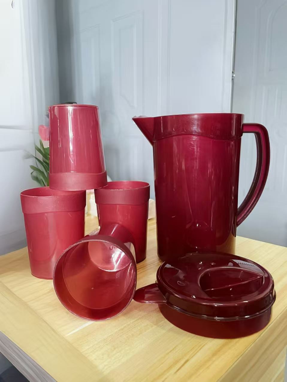 1500ml pitcher with 4pcs cups Juice/water container thick and high ...