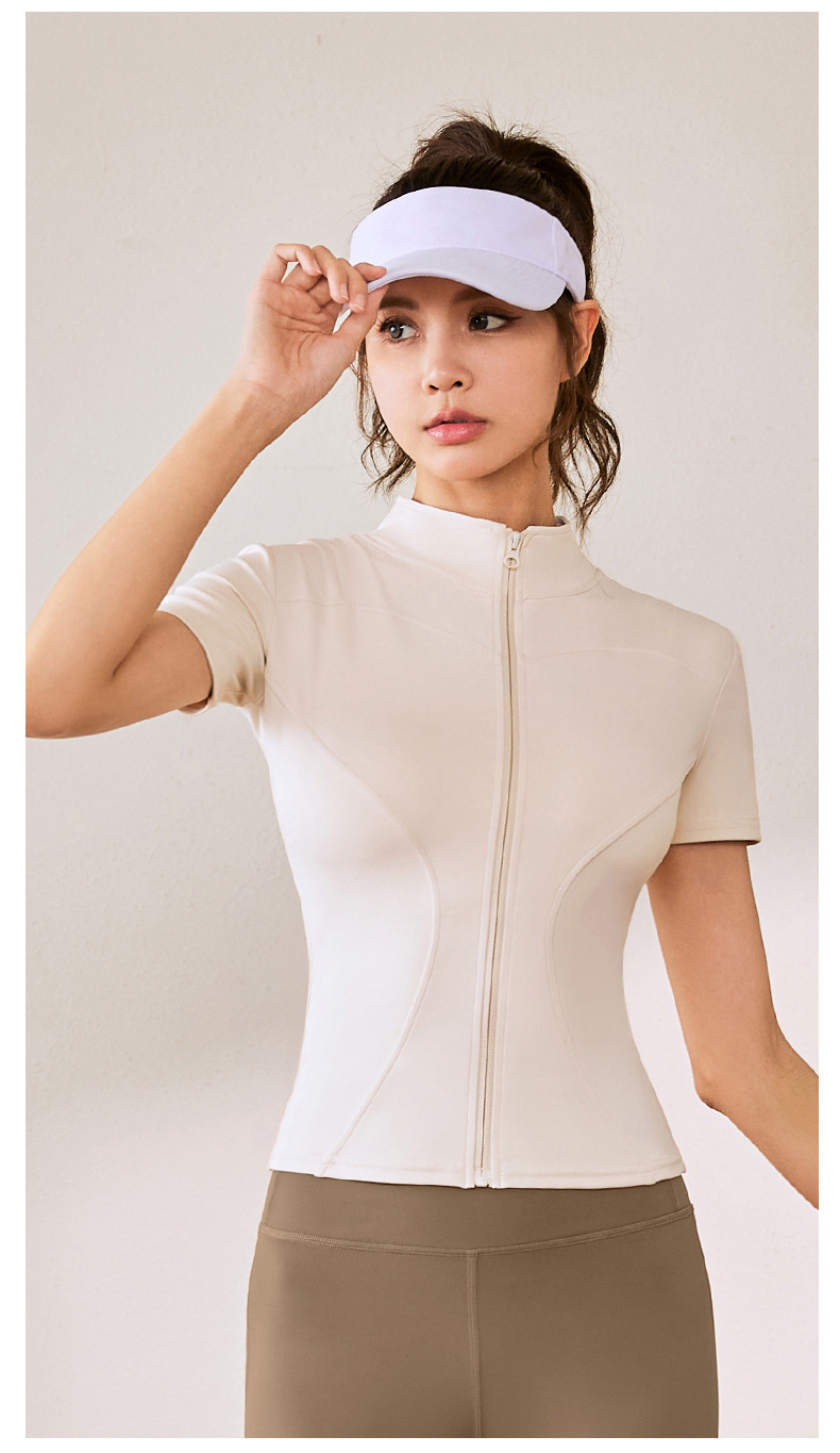 Yoga Jacket and Shorts Sports Set Women Qucik Dry Stretchable Light ...