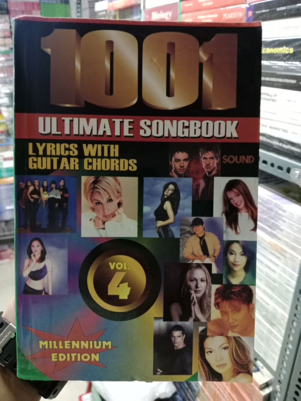 1001 ULTIMATE SONGBOOK LYRICS WITH GUITAR CHORDS ( VOLUME 4 ) OLD STOCK ...