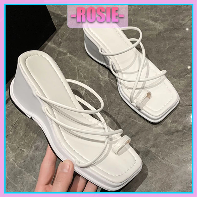 New Fashion Women's Sandals Five Toe Sandals (One Size Plus) | Shopee ...