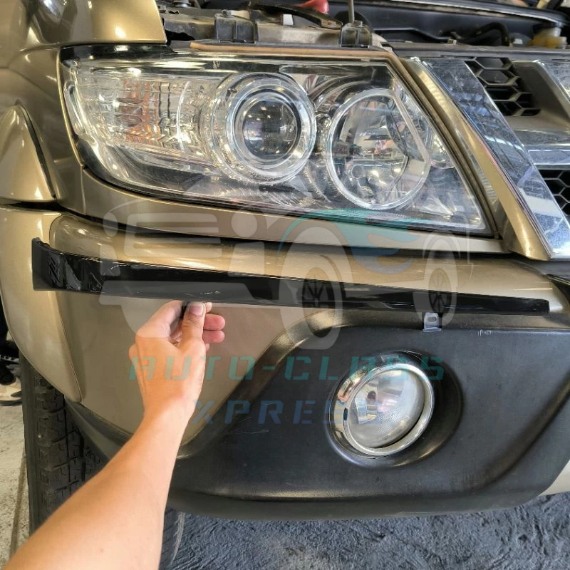 Genuine 2005-2014 Headlight FILLER For Isuzu Crosswind / Sportivo (Any ...