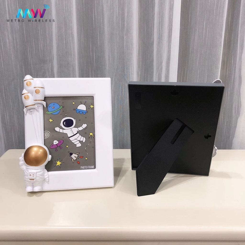 Astronaut Photo Frame Landscape Portrait TF702/TF702/TF701 PICTURE ...