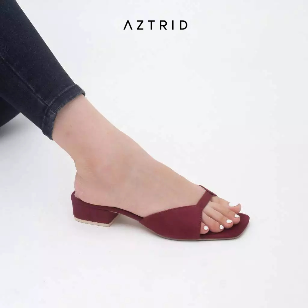 AZTRID Jodie 1 Inch Slip On Block Heels Women Casual Everyday Work ...
