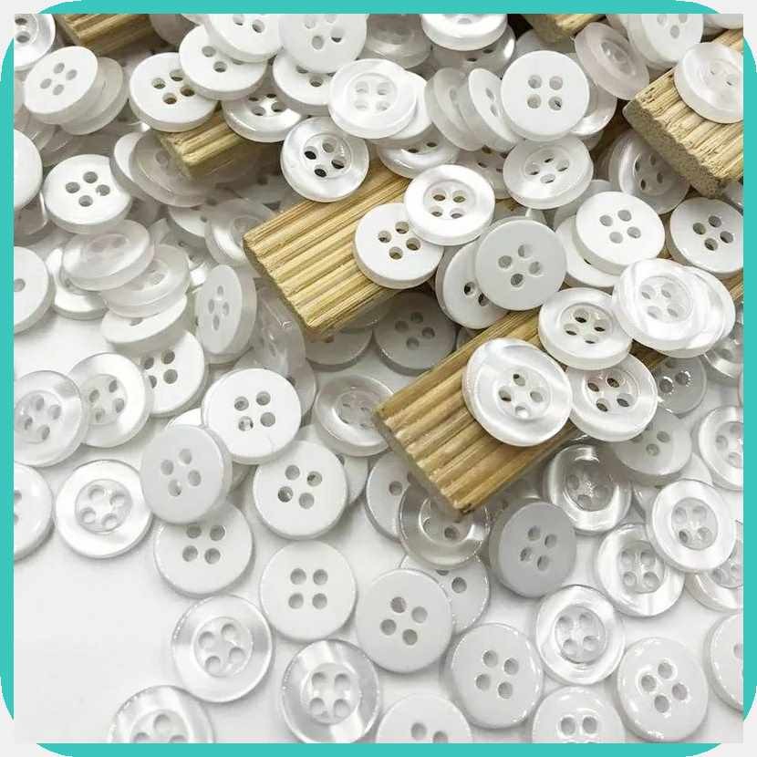 Clear>iq(Polo+rC!RP,Gt+Buttons,!Eg,Uniform!Yh,Buttons,!YU,Size!vg,18 ...