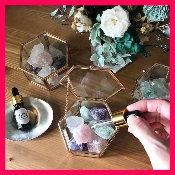 100G=X`Crystal:rt?Lucky*L?Stone*T?Bato*O?Rock*g?Diffuser*c?Energy*R ...