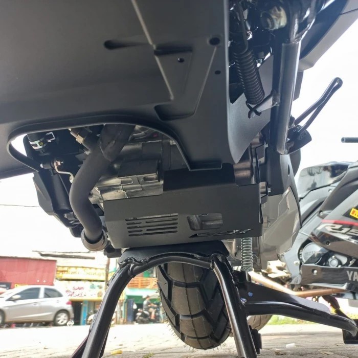 MESIN Under engine Cover Under engine Protector For honda adv 160 vario ...