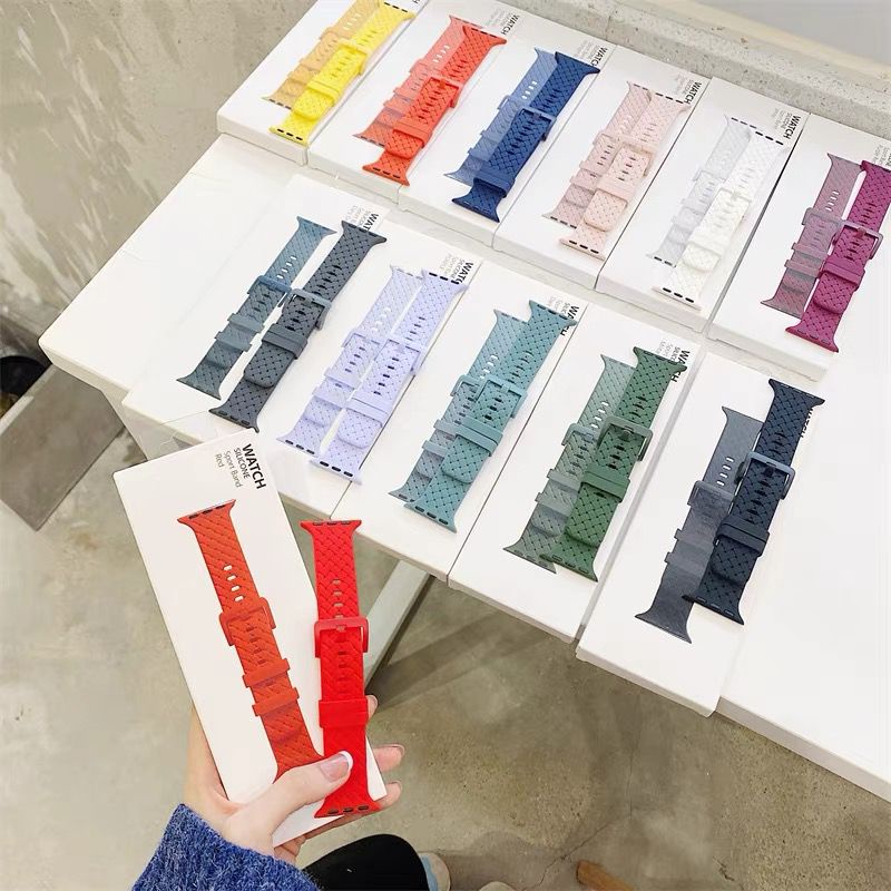For Apple Watch Strap S7 S8 High End Braided Silicone Strap 38mm 40mm ...