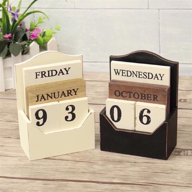 Retro Calendar Wooden Wall Decorations ( BLACK ONLY AVAILABLE ...