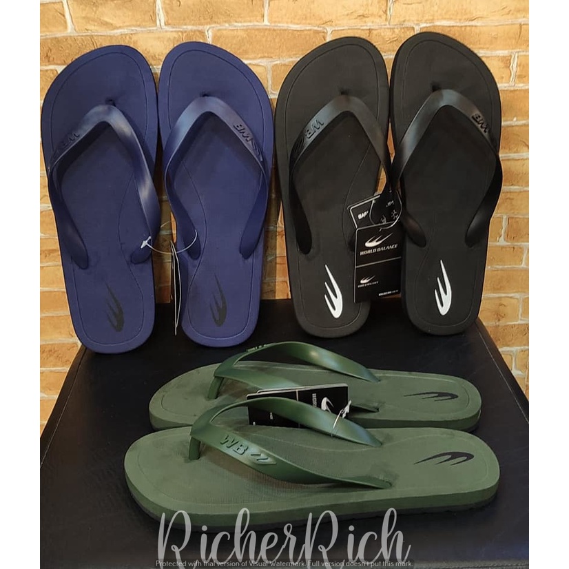 World Balance Slippers " Foreshore " for Men and Teens in black , green ...