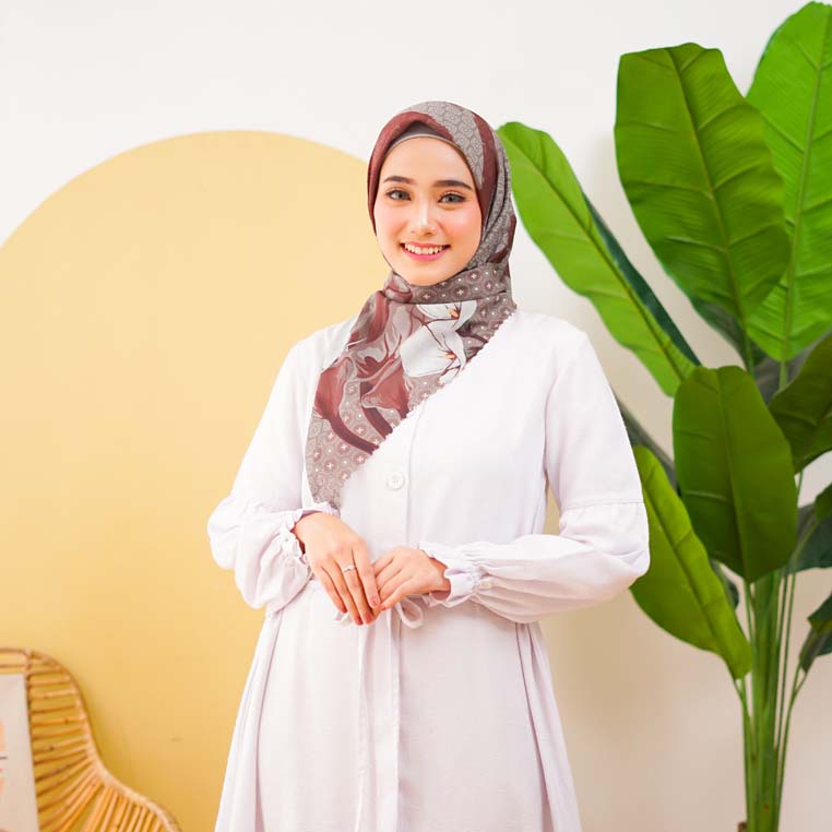 Republic Of Fabric | Tina Sage (/Superfine Hijab Premium) | Shopee ...