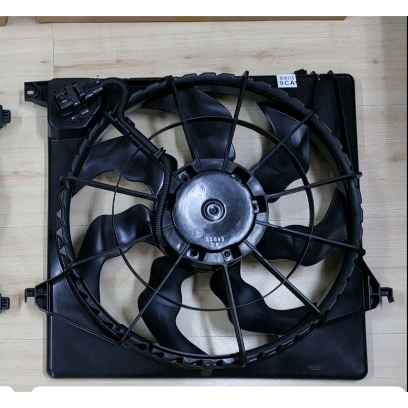 Hanon Radiator Fan Assy Hyundai Santa Fe (2012-Up) 2B700 Made in Korea ...