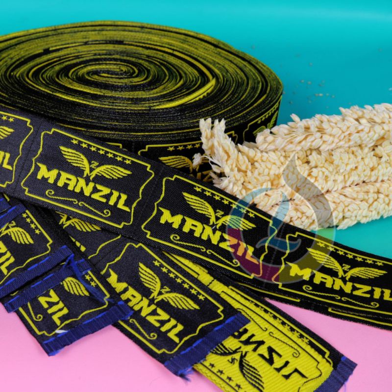 Clothes Labels woven Embroidered Labels Brand Labels Name Labels Collar ...