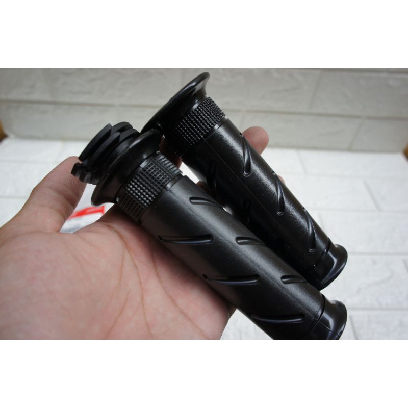 Stock grip Genuine (pair) Honda wave alpha old 110/100 | Shopee Philippines