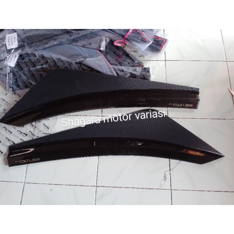 DOOR WATER GUTTERS L300 MODEL BUTTERFLY VARIATION / L300 WIDE WATER ...