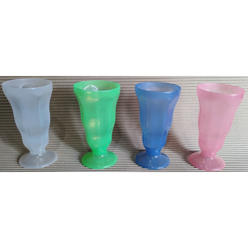 Plastic #7718 Halo Halo / Ice cream Sundae / Mais con Yelo / Saba ...