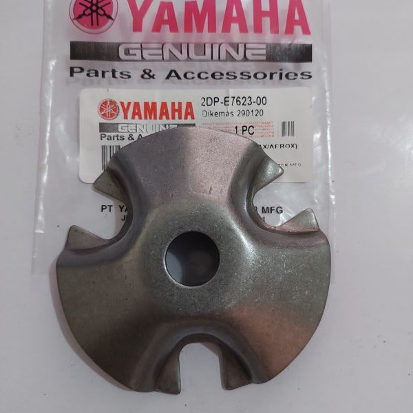 Genuine BACK PLATE 2DP-E7623-00 for Yamaha AEROX / NMAX V1/V2 from ...