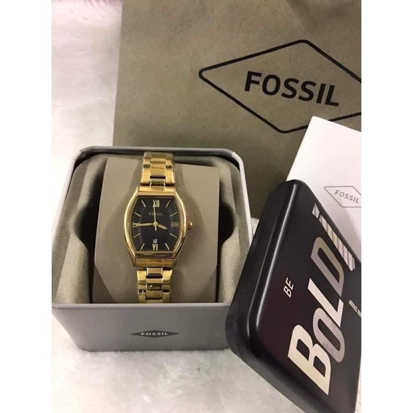 Fossil Watch Non tarnish Highend quality Materials Complete Package ...