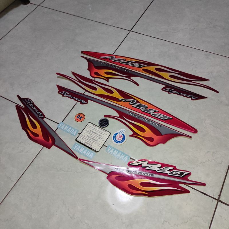MERAH Stripping sticker striping decal graphic Yamaha mio sporty 2006 ...