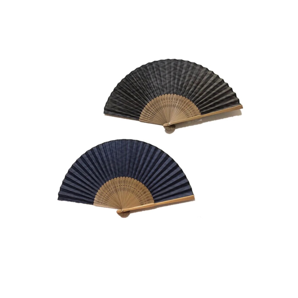 Daiso Japanese style paper fan Sakura Fubuki - Immersion into the ...