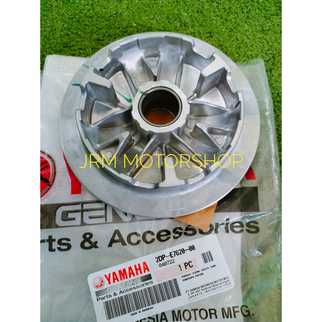 R1 D1 2DP-E7620-00 pulley primary sliding sheave NMAX V1 100% GENUINE | Shopee Philippines