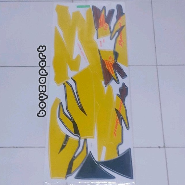 Honda ls 125 new striping sticker | Shopee Philippines