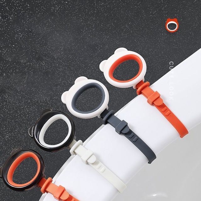 FAMILIFE Soft Rubber Toilet Lid Lifter/Adjustable Bear-shaped Toilet ...