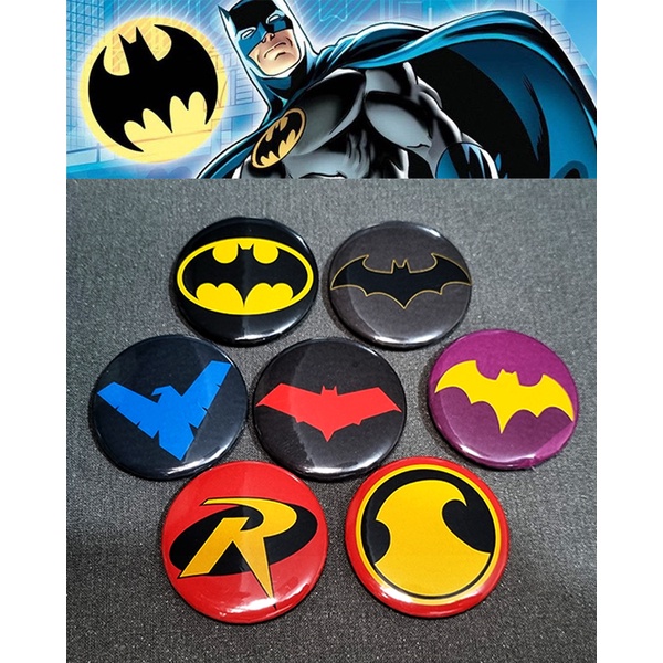 Batman - Bat Family Button Pin 1.75" (Batman, Robin, Red Hood, Red ...