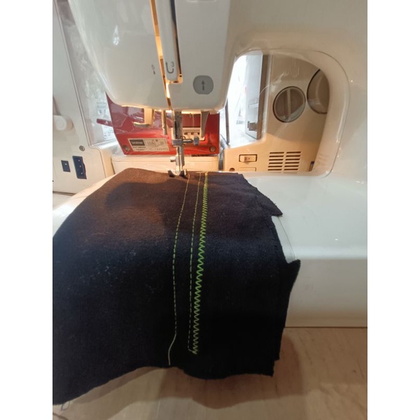 brother brand 12 built-in stitches with multiple zigzag stitch edging ...