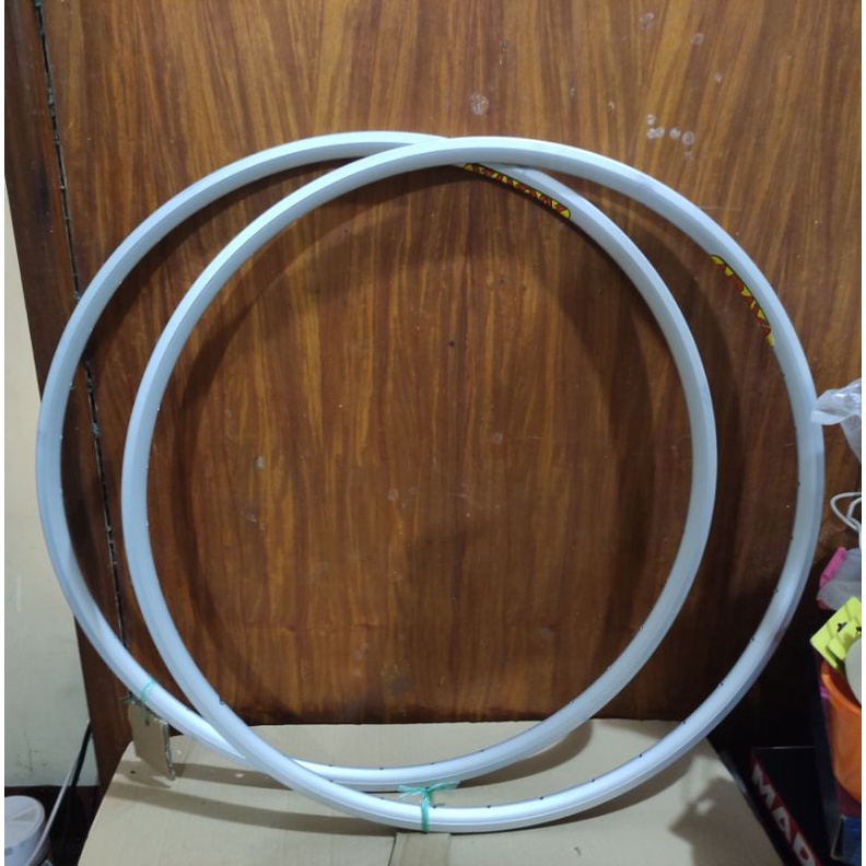 Araya 700c bicycle road bike rim by pair 36H white and black | Shopee ...