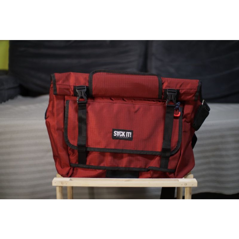 SACK IT MENSAHERO BAG 25L BIKE TO WORK WEATHER PROOF BAGS | Shopee ...
