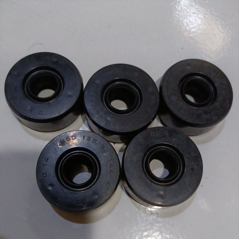 SEAL SHOCK X RIDE OLD 12,5*34*14.4 ARS original | Shopee Philippines