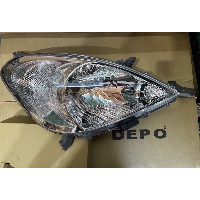 Toyota Innova 2005-2011 Depo Headlight | Shopee Philippines