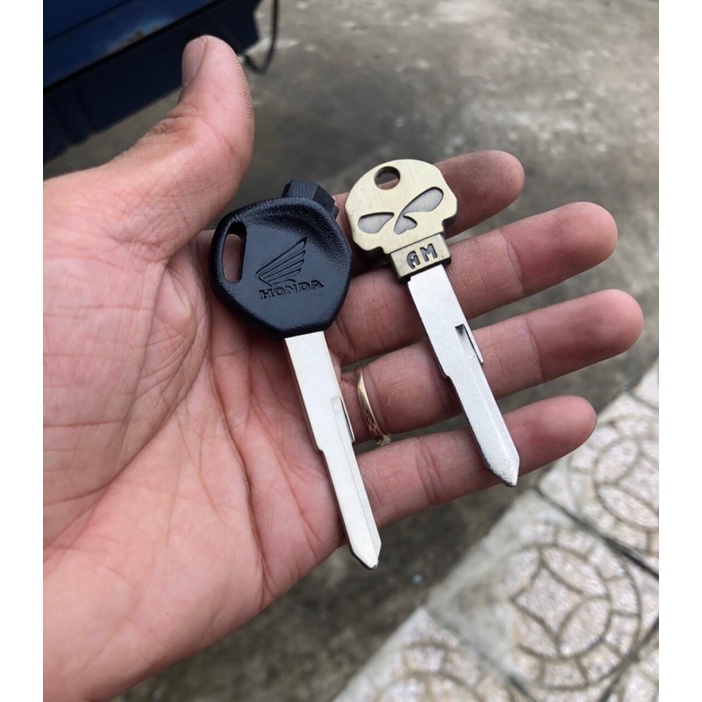 Honda key blank FROM LONG for Winner, Vario, Sonic, AB, PCX .... Skull ...